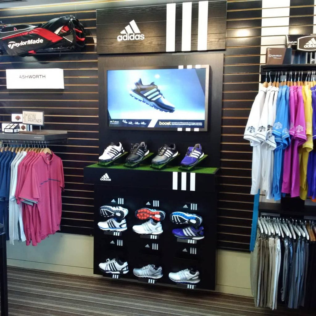 Static Store Displays vs. Interactive Store Displays | PointISM